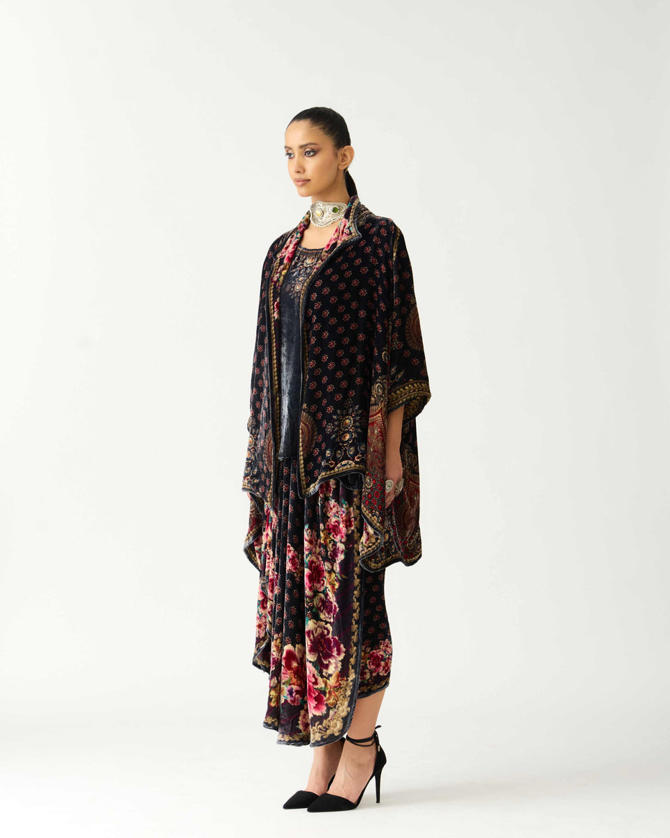 Zubaida : Adhira/Chandice - Black – Rajdeep Ranawat